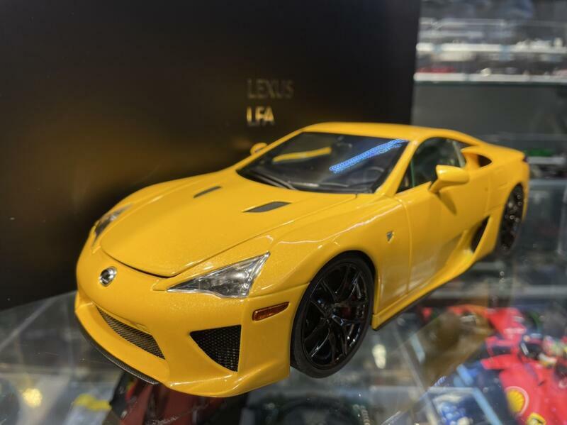 WELL LEXUS LFA Yellow 1/18