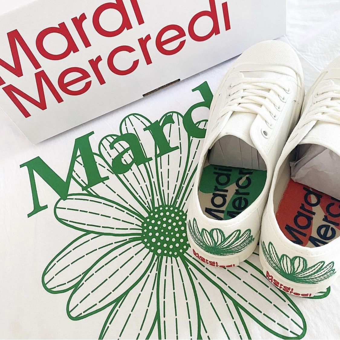 (PRE-ORDER) MARDI MERCREDI ECLORE SNEAKERS