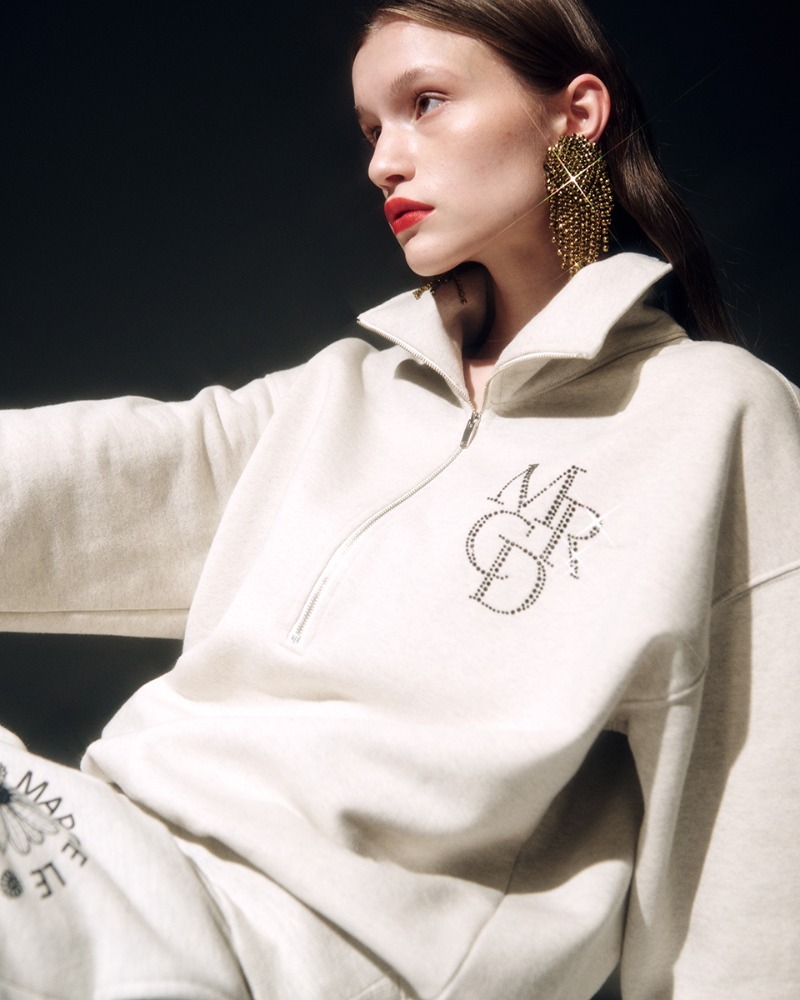 Mardi Mercredi HALF ZIP UP LOGO MRCD_OATMEAL BLACK