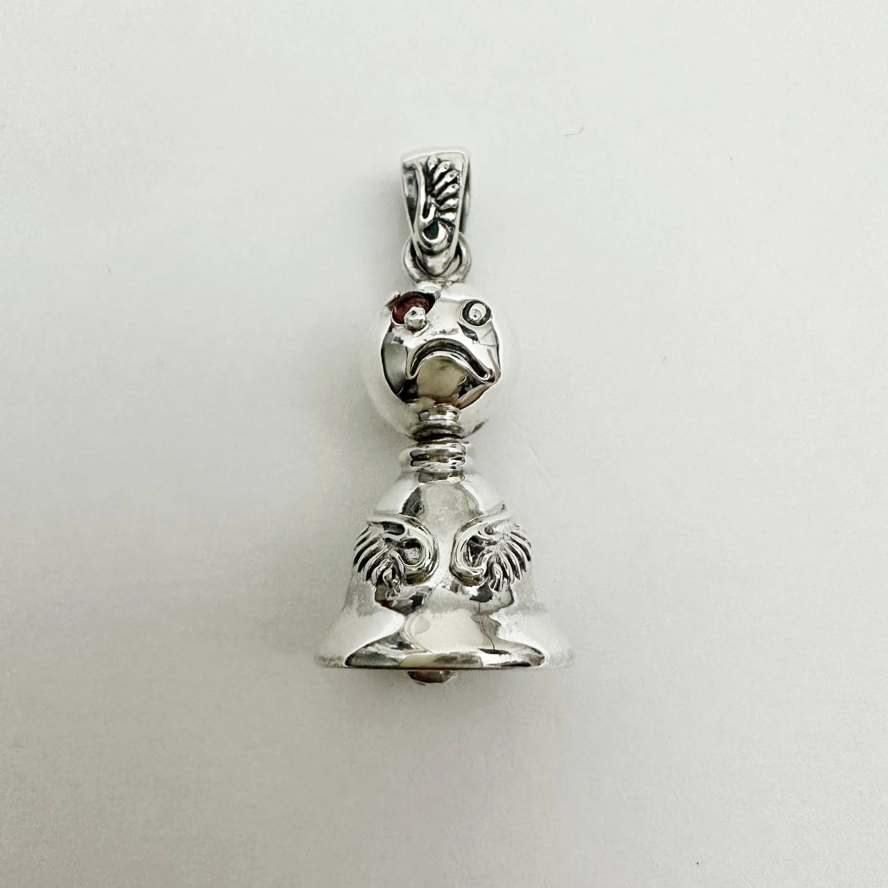 Angry Face Bell Charm (Eye/Garnet)