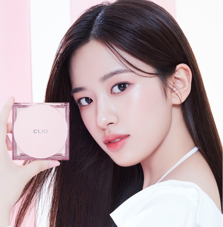 CLIO Kill Cover Mesh Glow Cushion