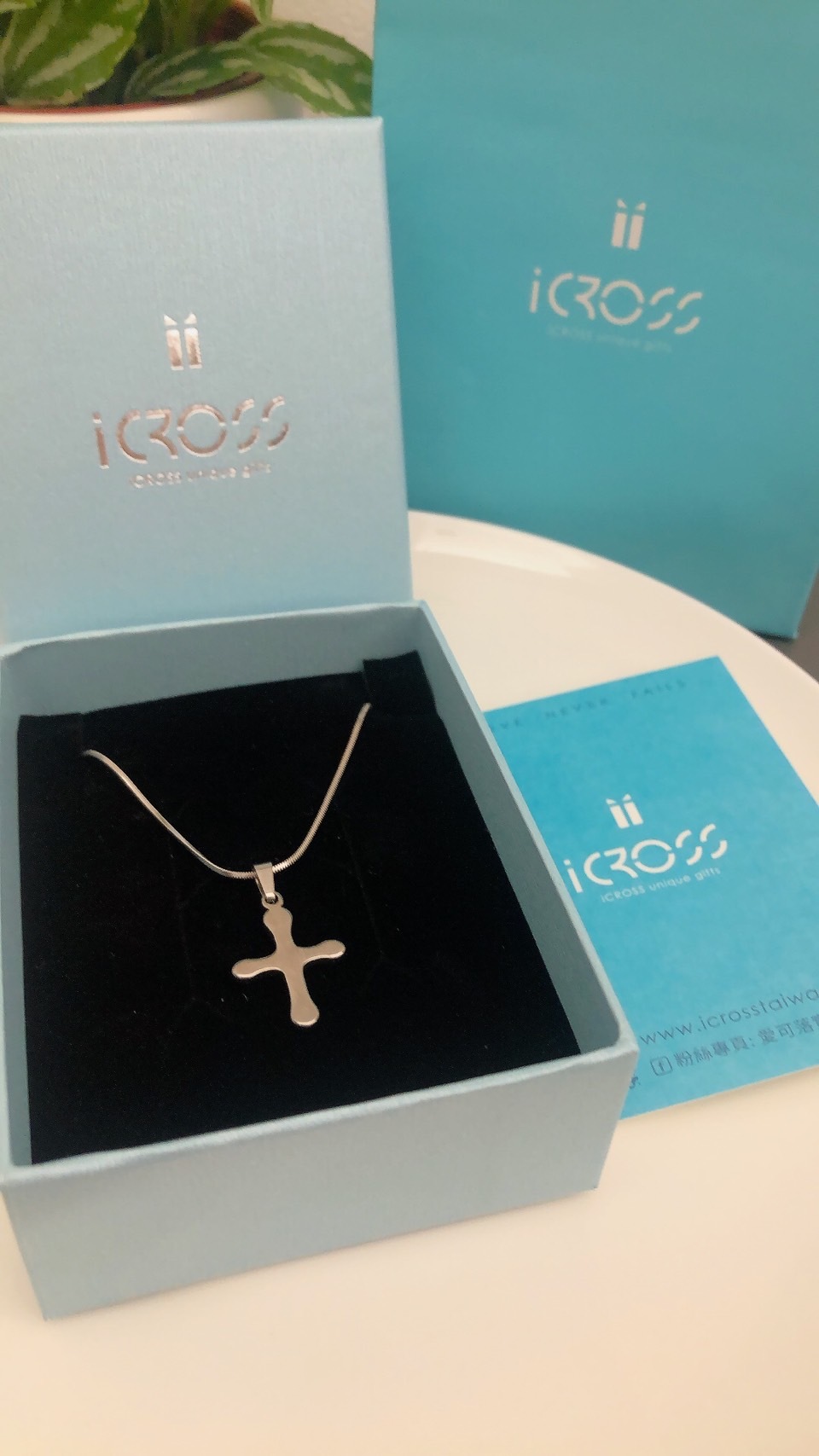 鋼【成為祝福】 鋼十字架項鍊 好質感 ! 經典時尚 輕巧好搭配