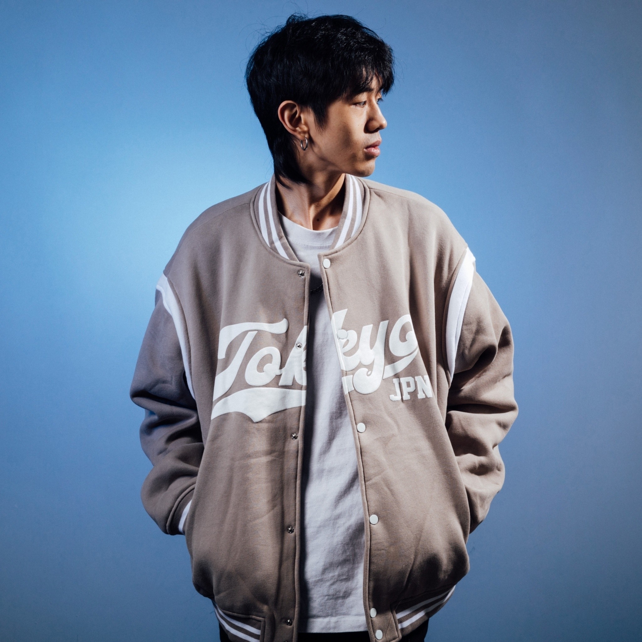 XCTRL 東京發泡字棒球外套-杏