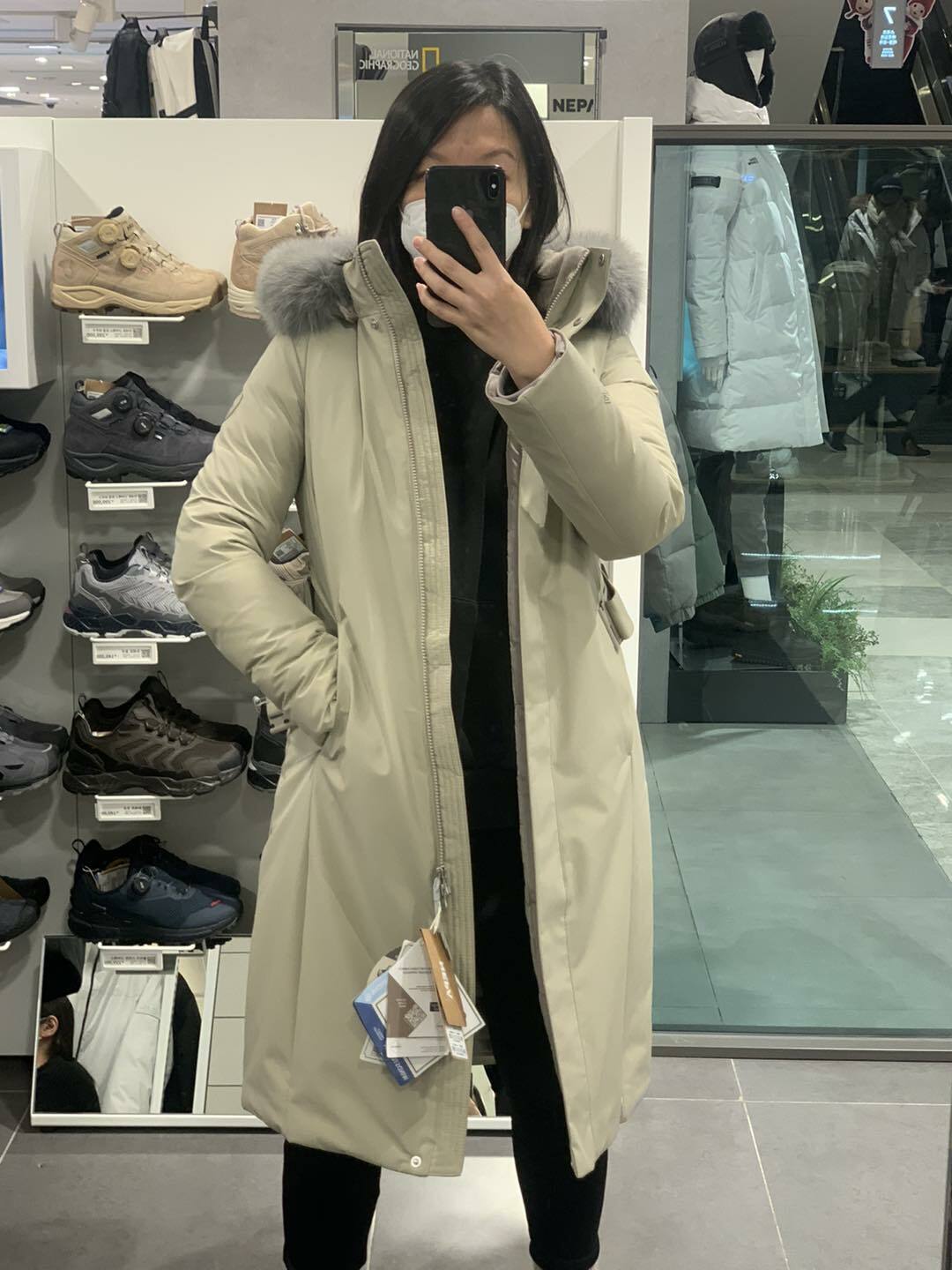 NEPA Goretex Infinium Goose Down 長身 - 新款 J10