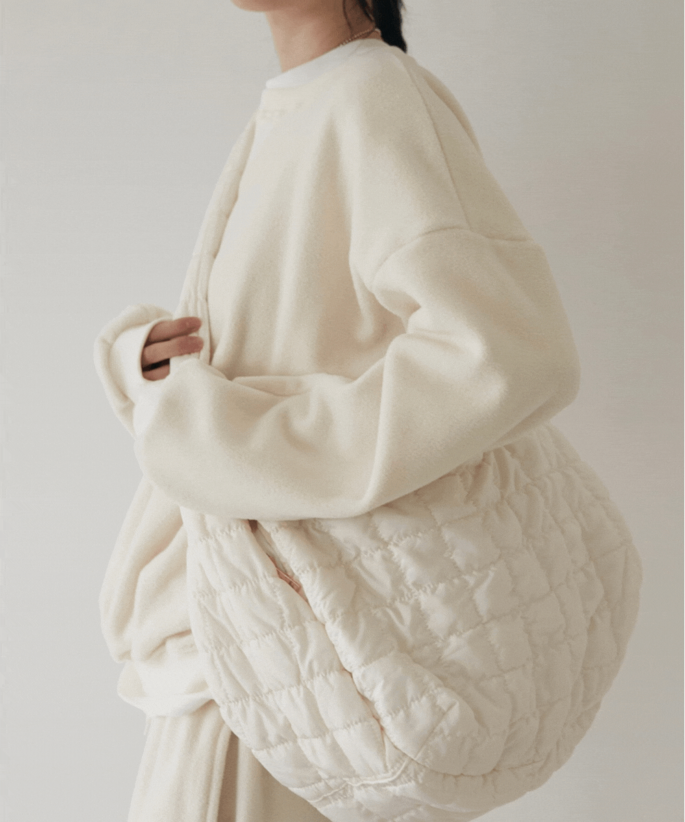 韓國代購｜預購｜ Soft and snug padding bag