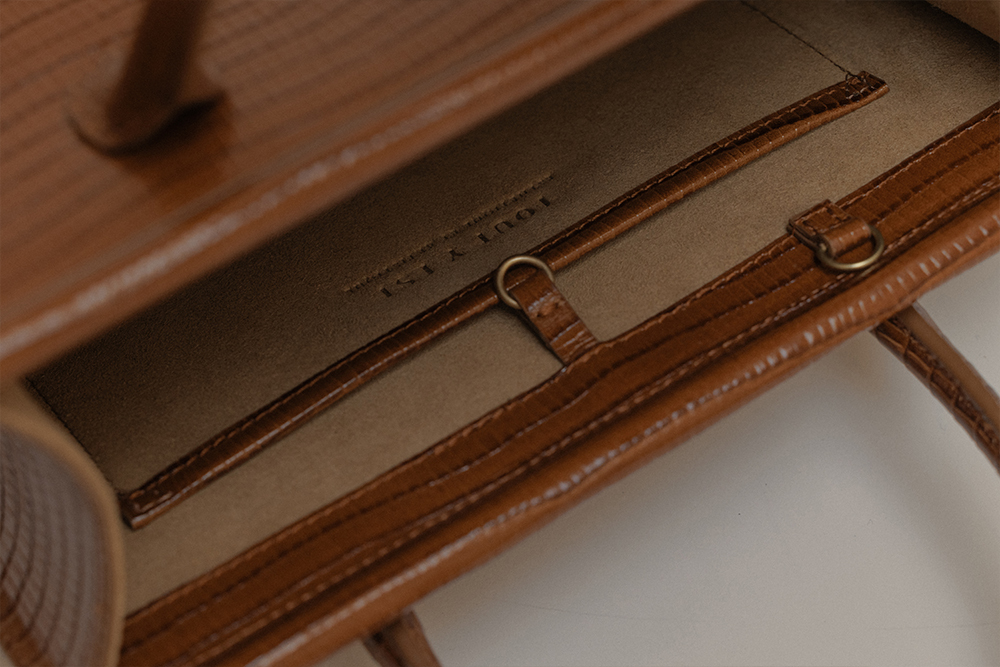 TOUT Y EST SAC PARALLELE MINI TOUT Y EST SAC PARALLELE MINI
