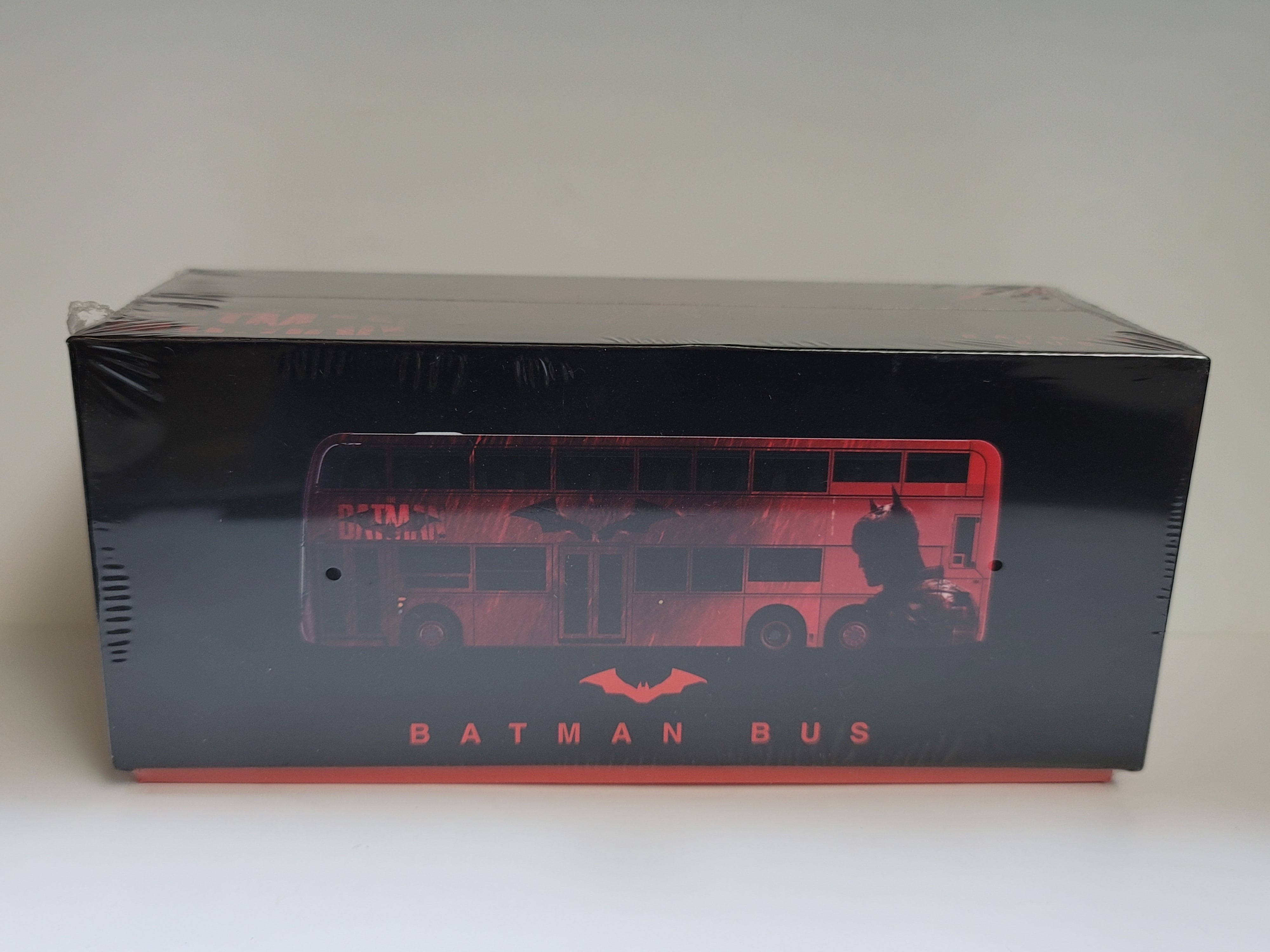 Tiny 微影 BATMAN Bus E500 MMC 12.8m