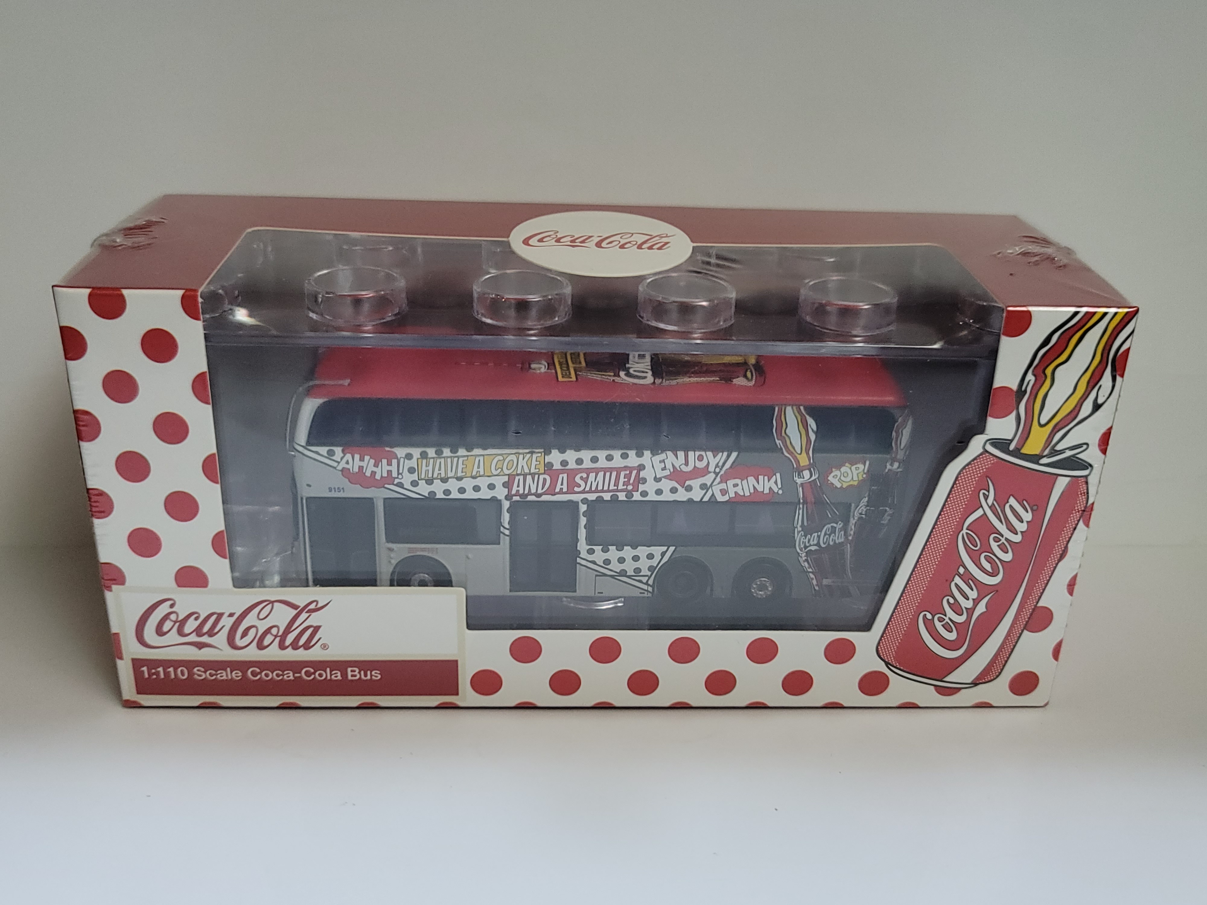 Tiny 微影 1:110 Coca-Cola Bus Have a Coke and a Smile