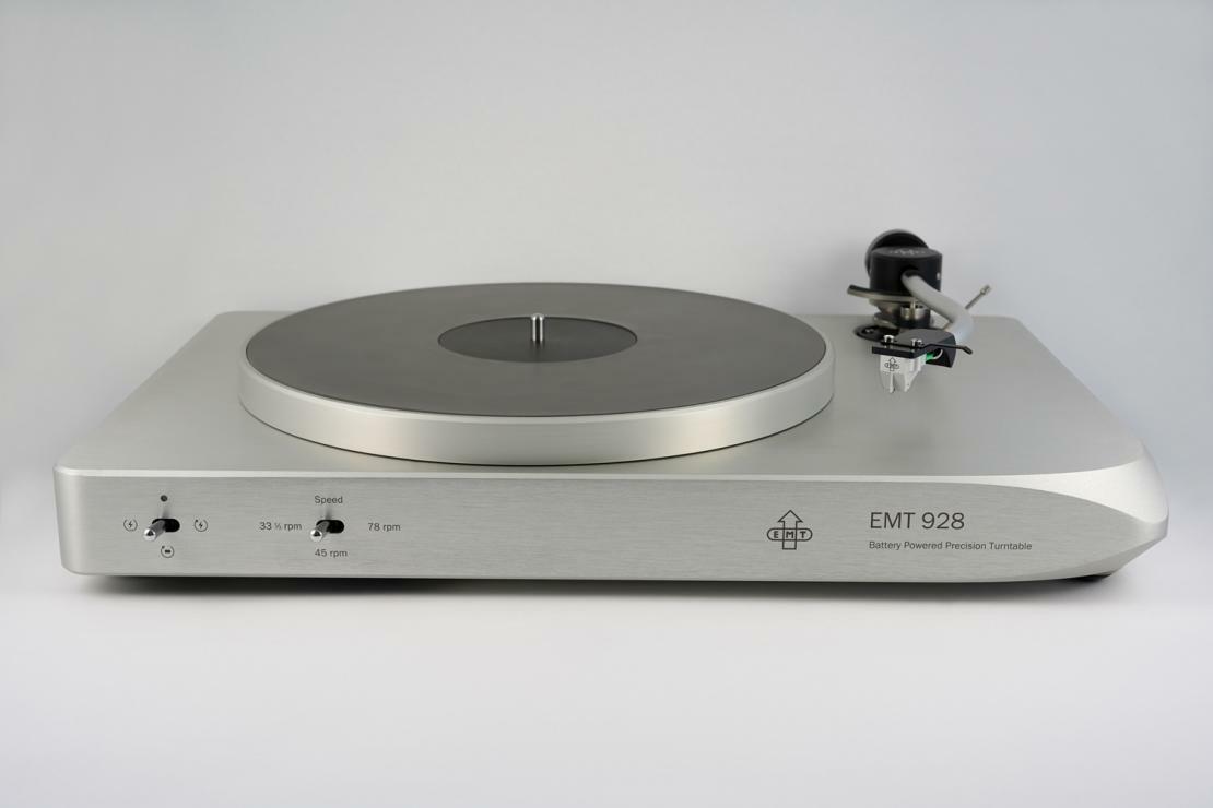 EMT Turntable 928 II