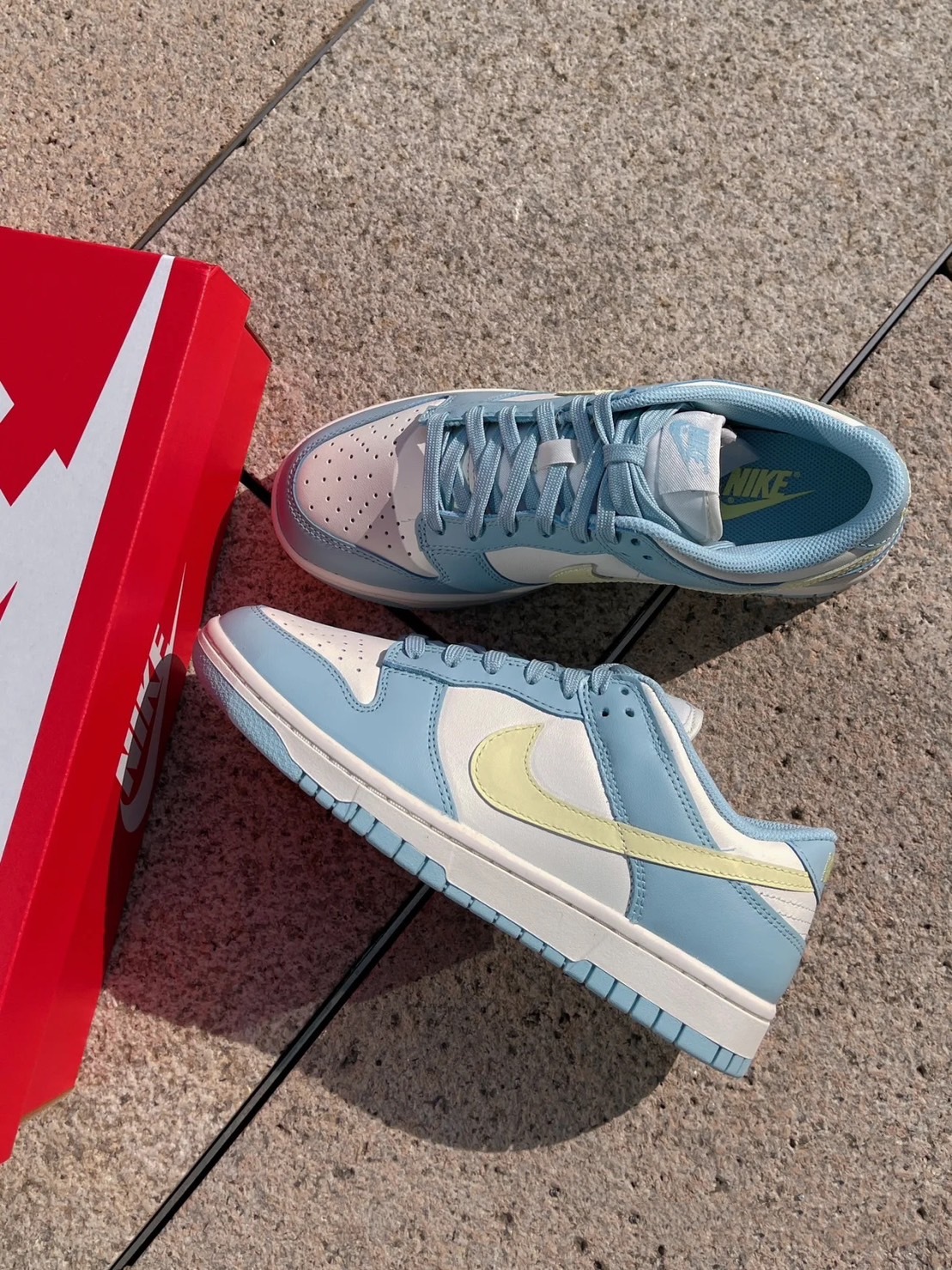 NIKE DUNK LOW OCEAN BLISS DD1503-123