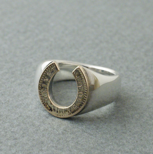 Horse Shoe Ring 10K GOLD
