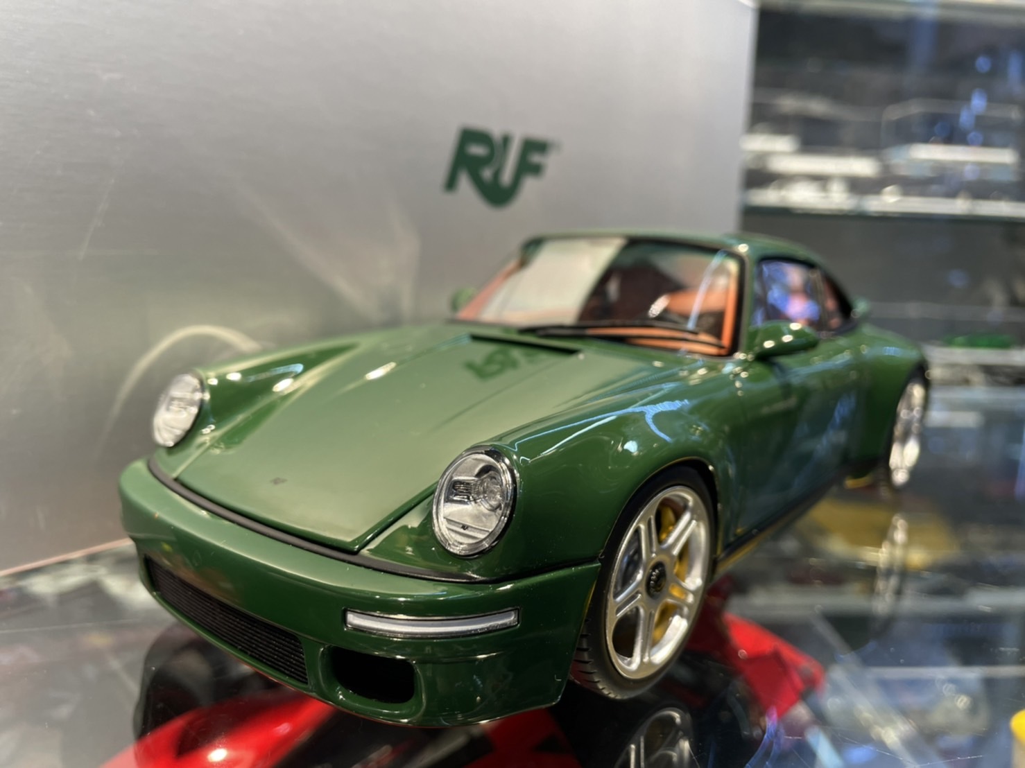 Almost Real Porsche RUF SCR lrish Green 1/18