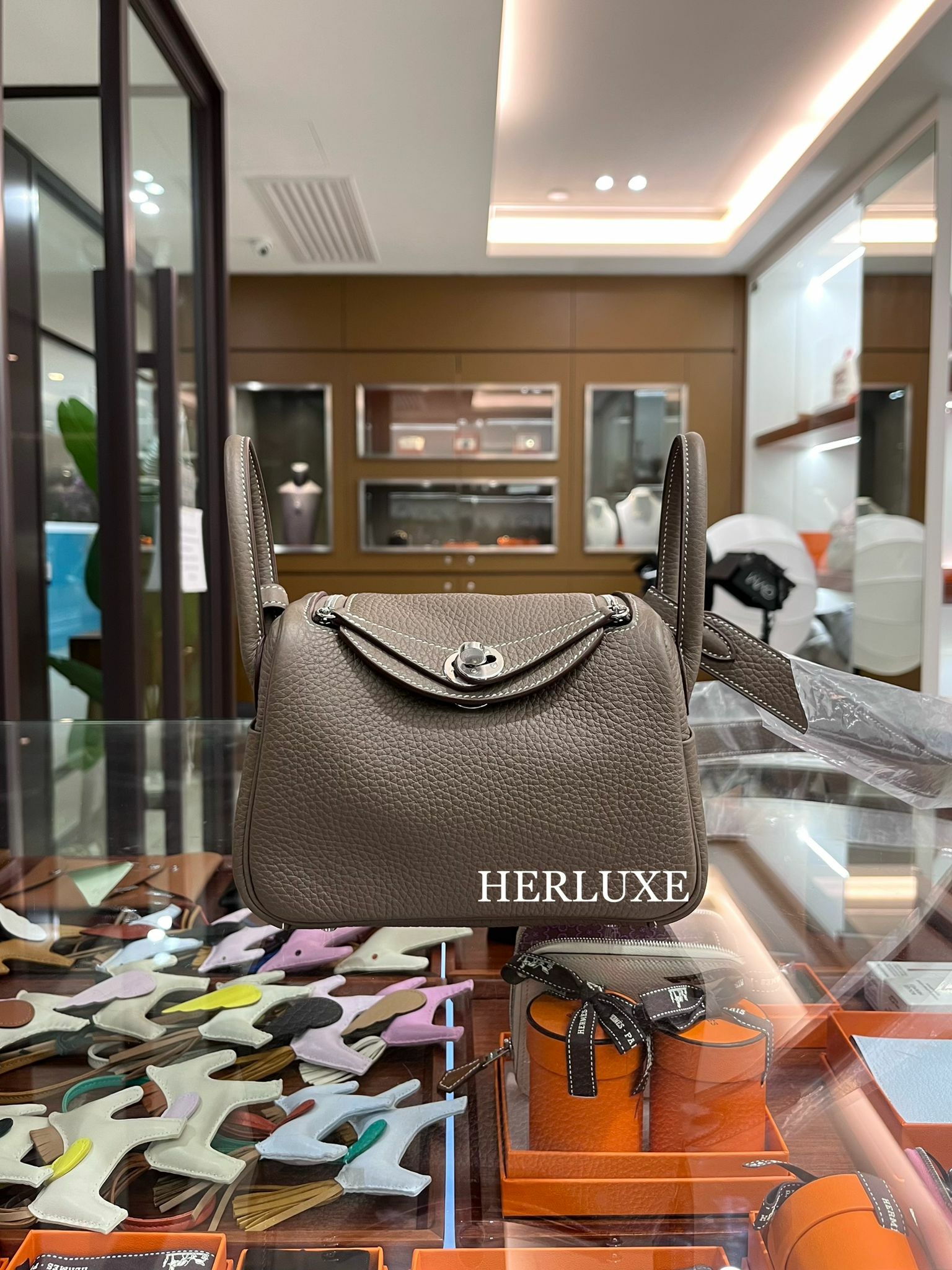 Mini Lindy Etoupe CK TC Z