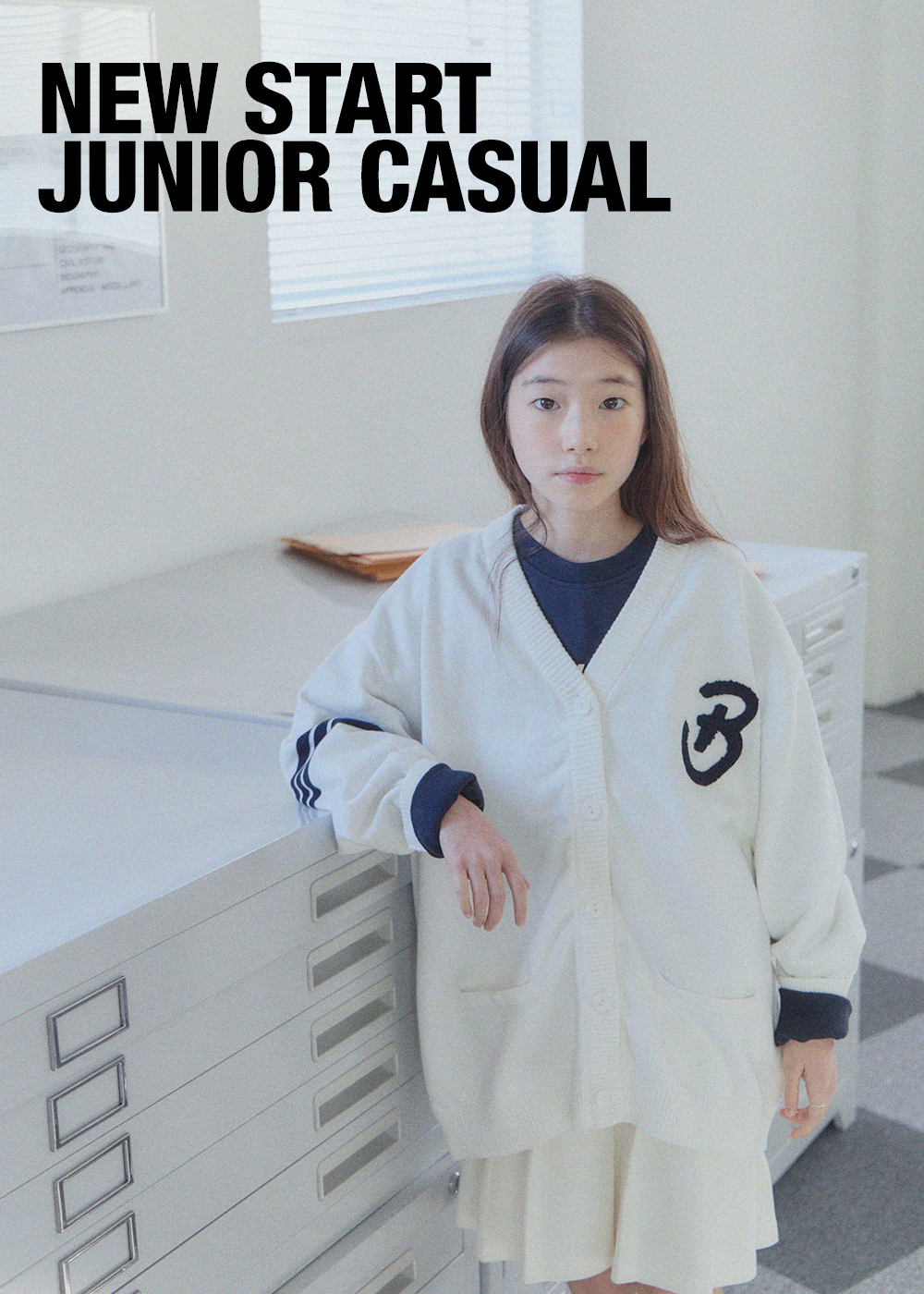 韓國 BOJOGE 白色LOGO針織外套 Mombabyfun