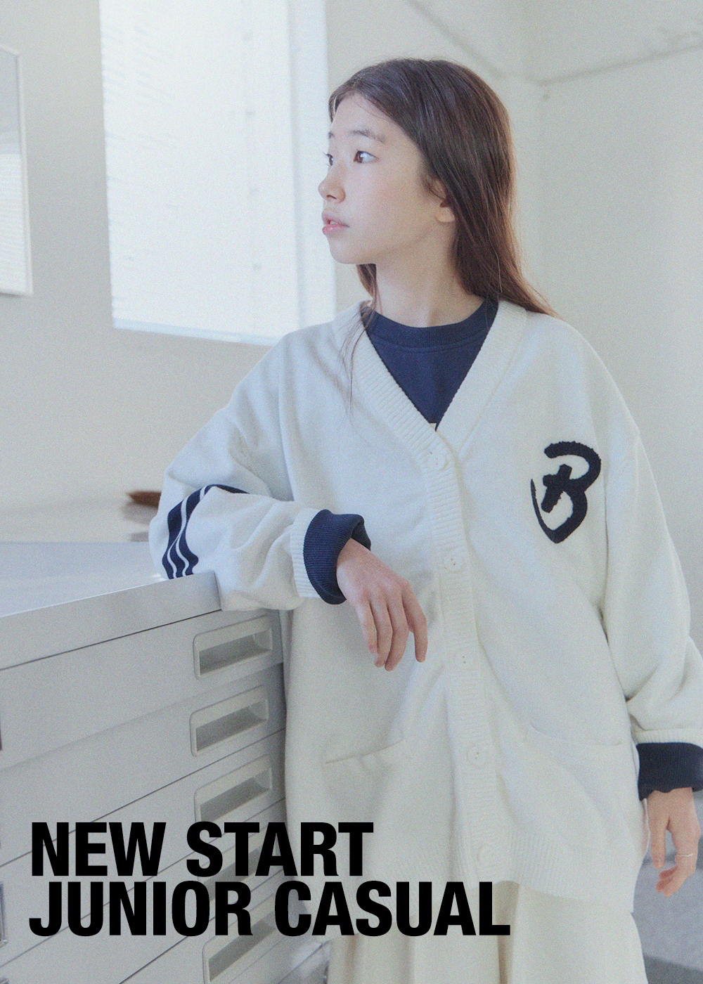 韓國 BOJOGE 白色LOGO針織外套 Mombabyfun