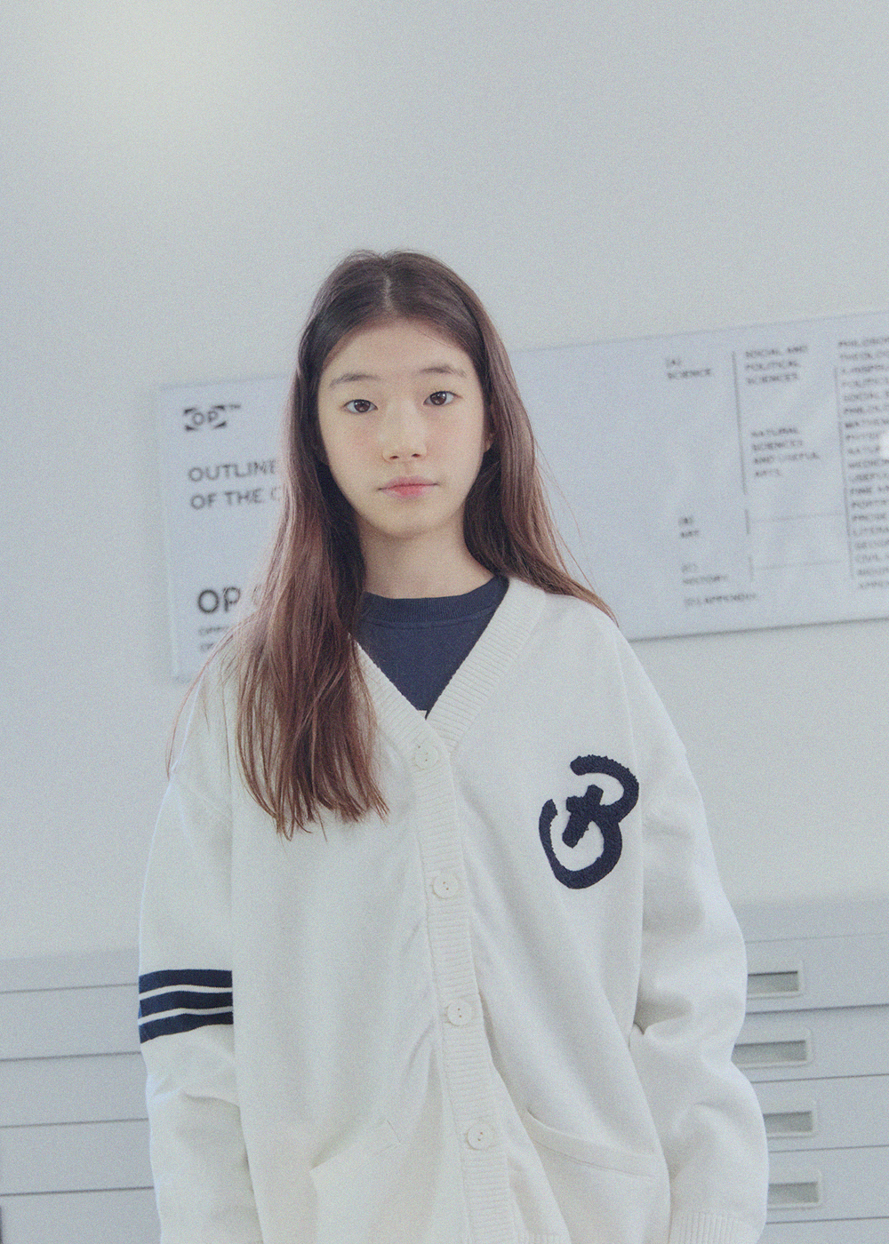 韓國 BOJOGE 白色LOGO針織外套 Mombabyfun