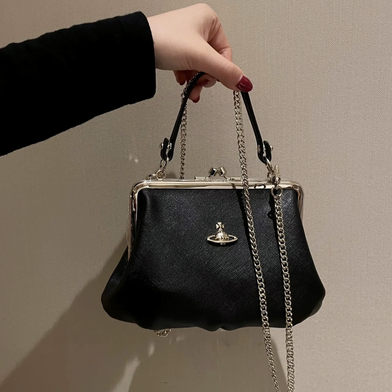 ˹𝐈𝐍 𝐒𝐓𝐎𝐂𝐊!˼ Vivienne Westwood Saffiano Small Cro