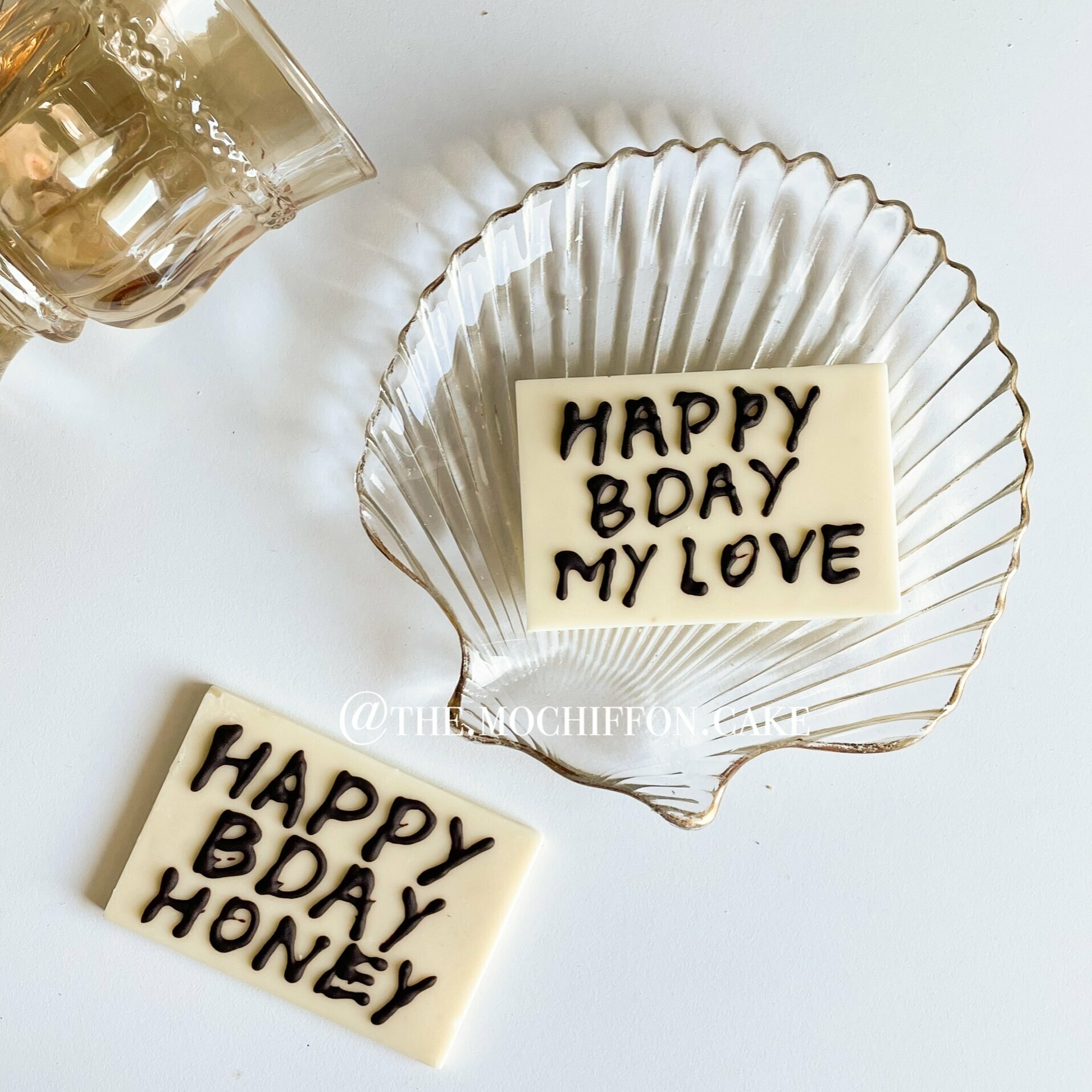 HANDWRITTEN CHOCOLATE PLAQUEHandwritten Chocolate Plaqu