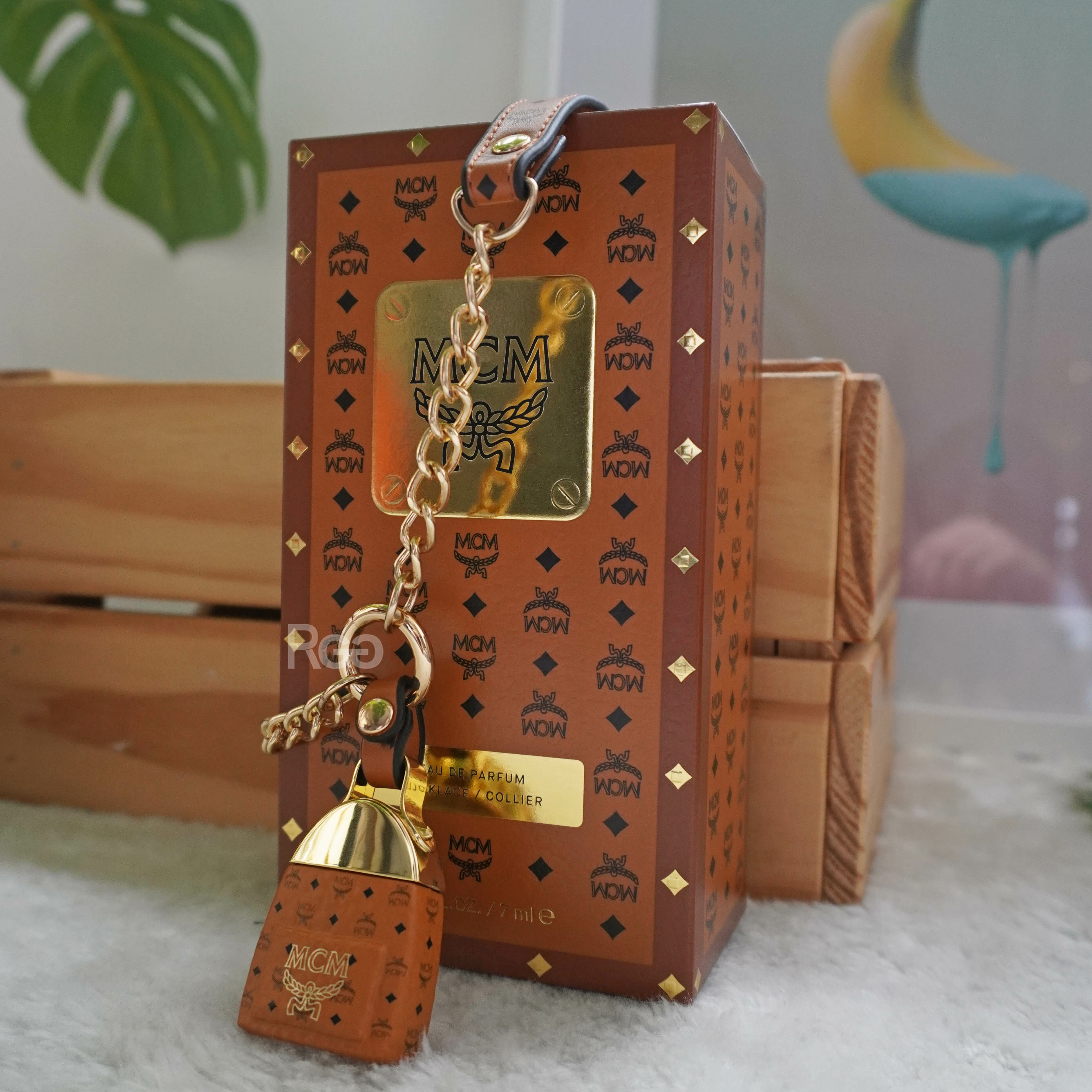 MCM 迷你後背包 掛繩 香水 7ml