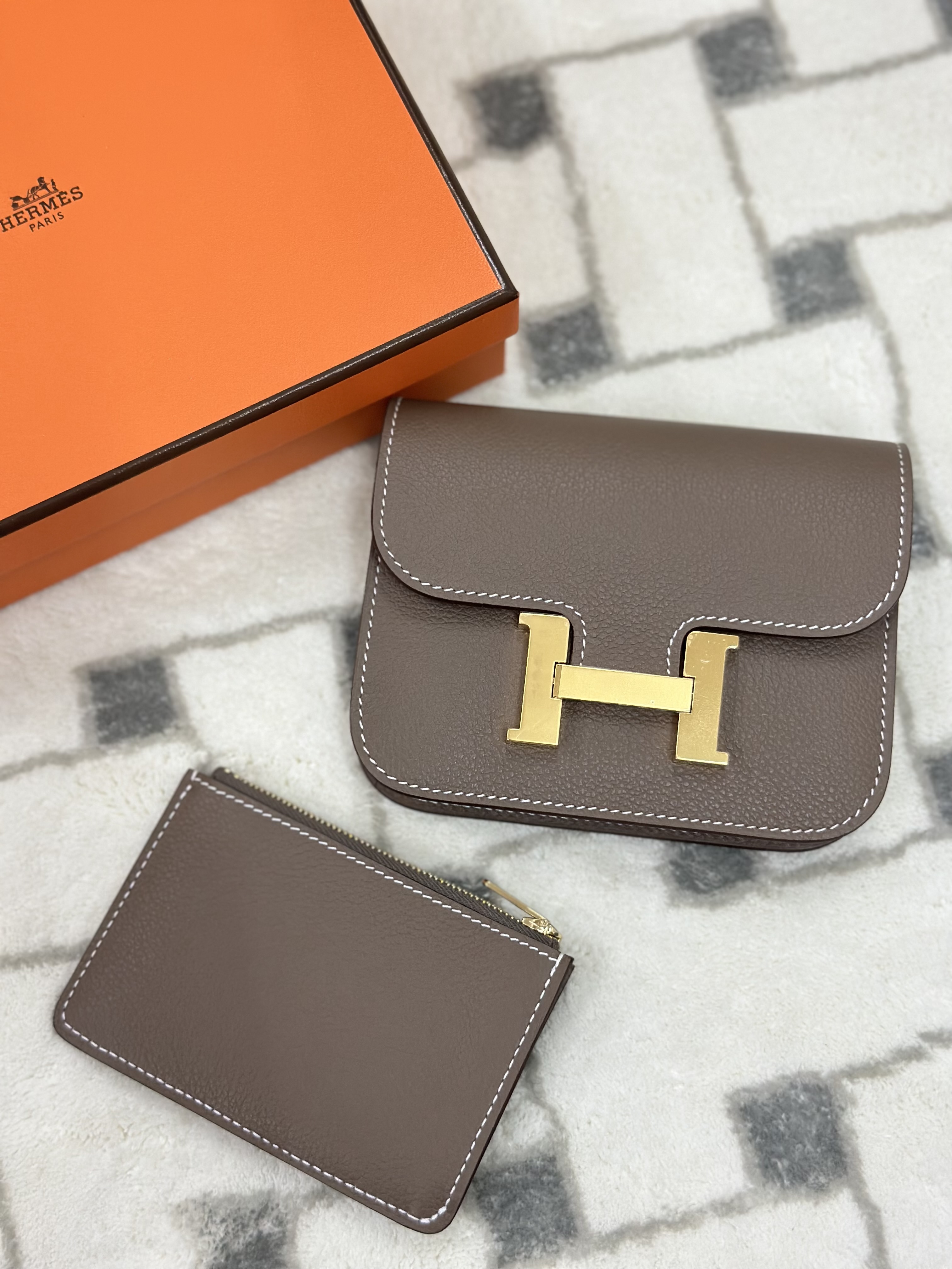 Hermes Constance slim etoupe