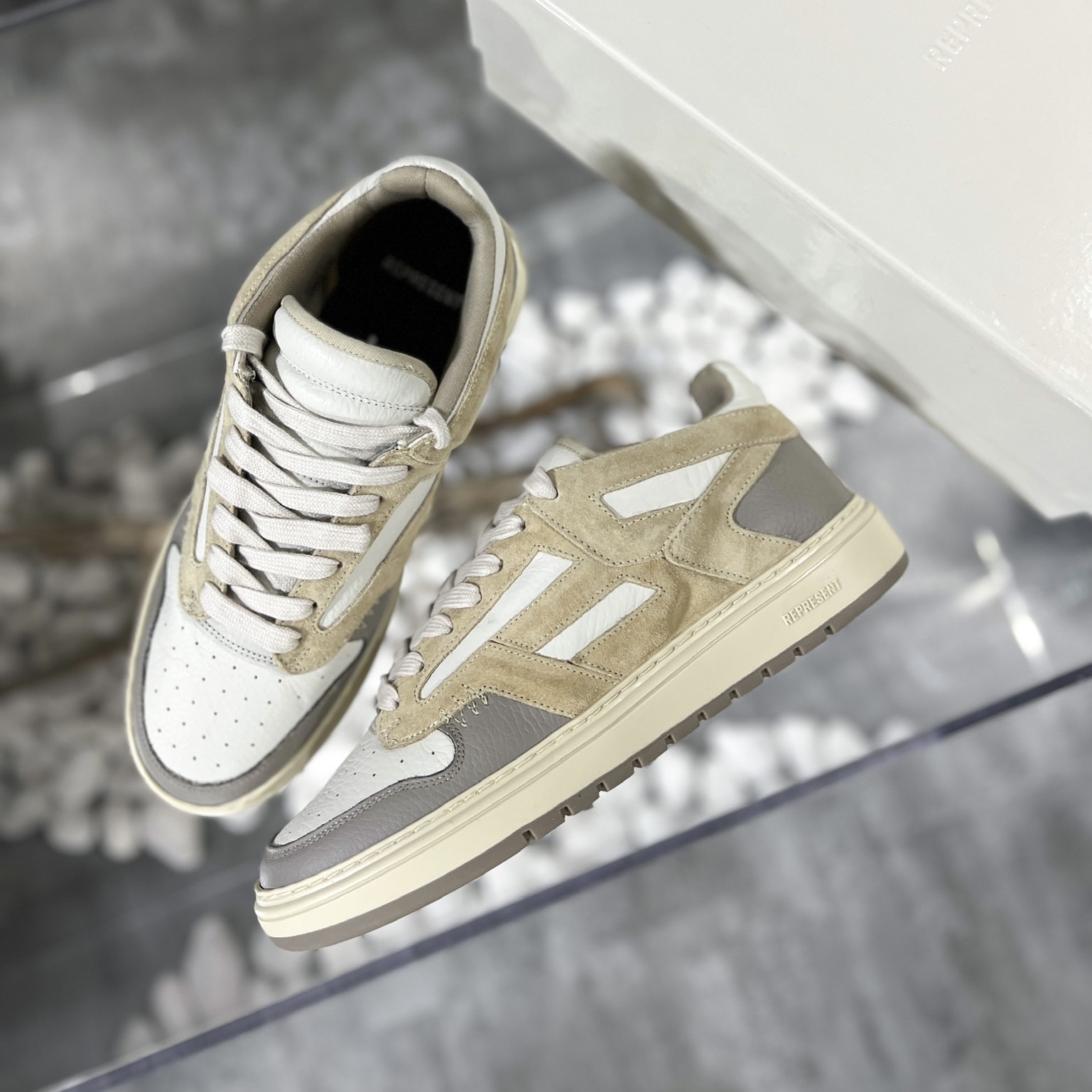 Represent Reptor Low Sneaker - Cream/White/Mustang