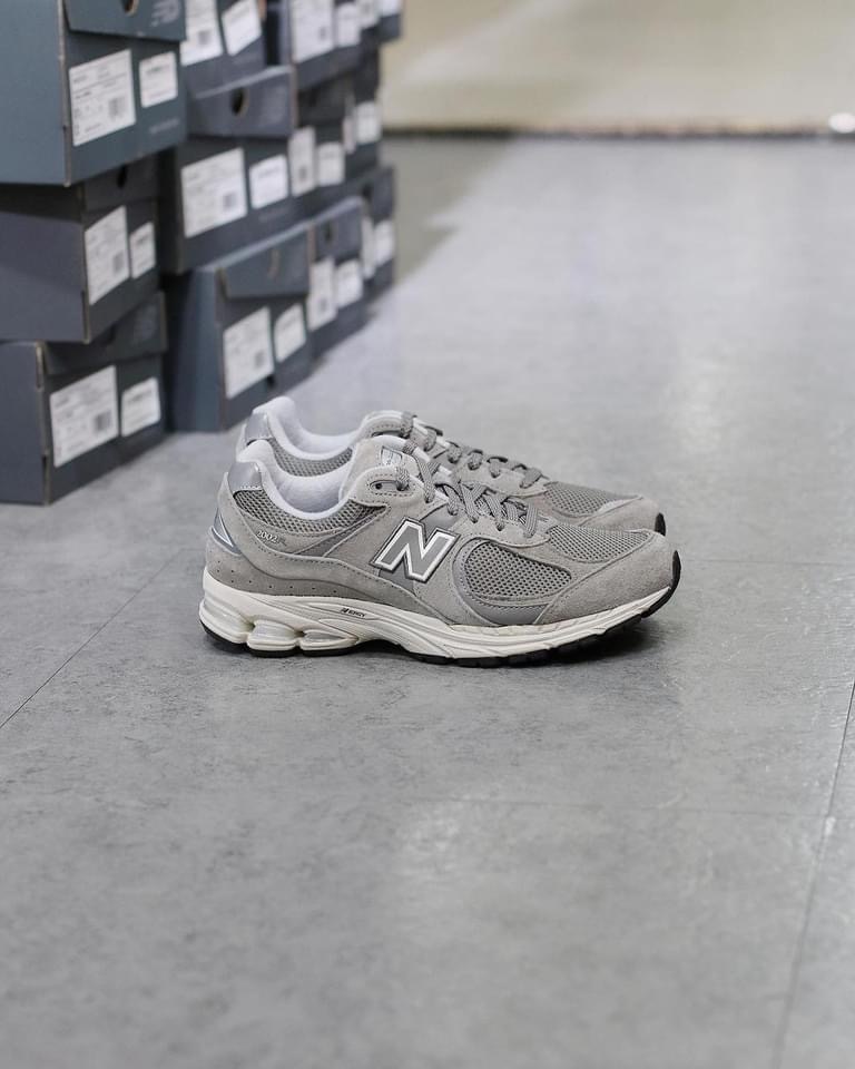 New Balance 2002R 深灰 ML2002RC