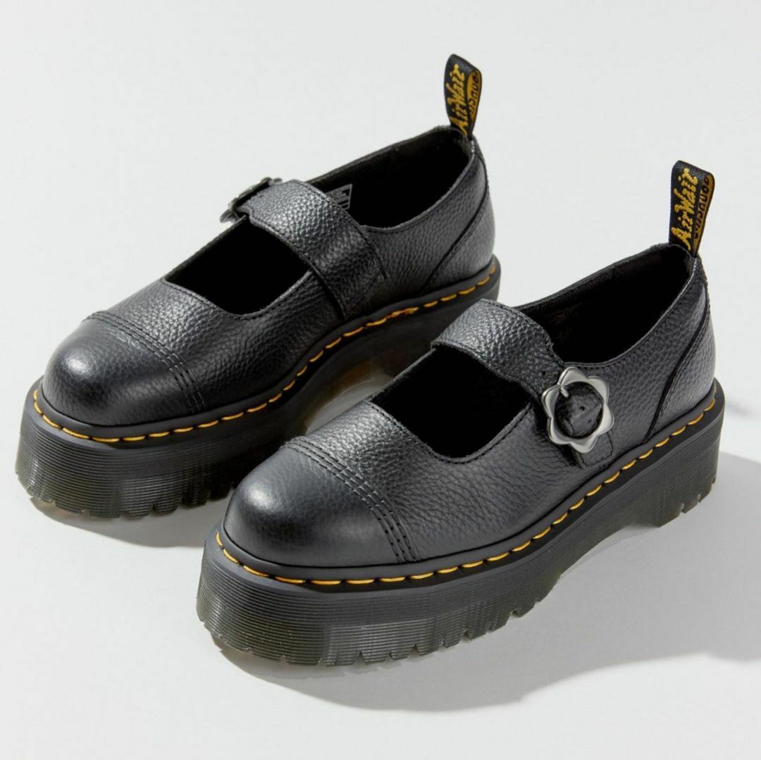 Dr. Martens / Addina Flower Buckle Leather