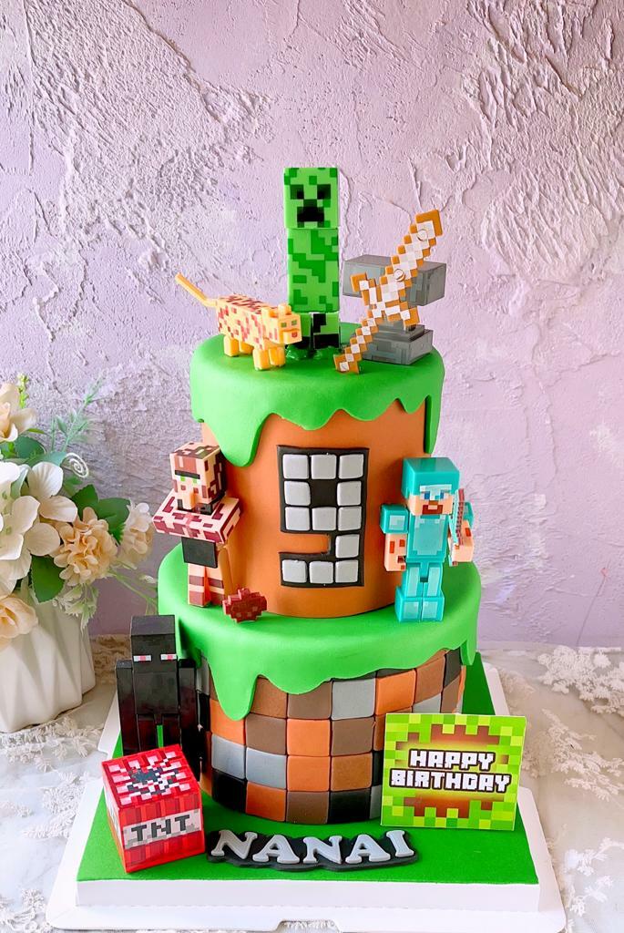 Minecraft 雙層翻糖蛋糕