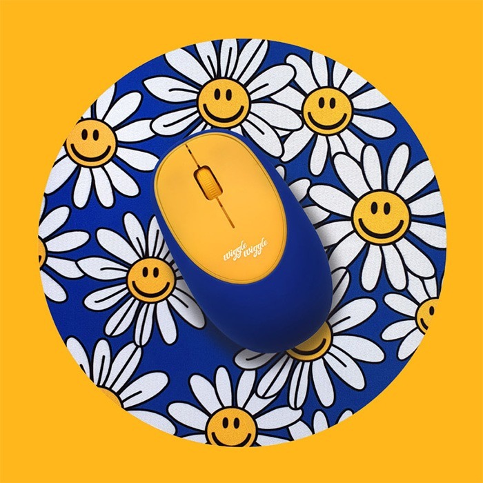 Wiggle Wiggle Malang Wireless Mouse & Pad SET - Smile W