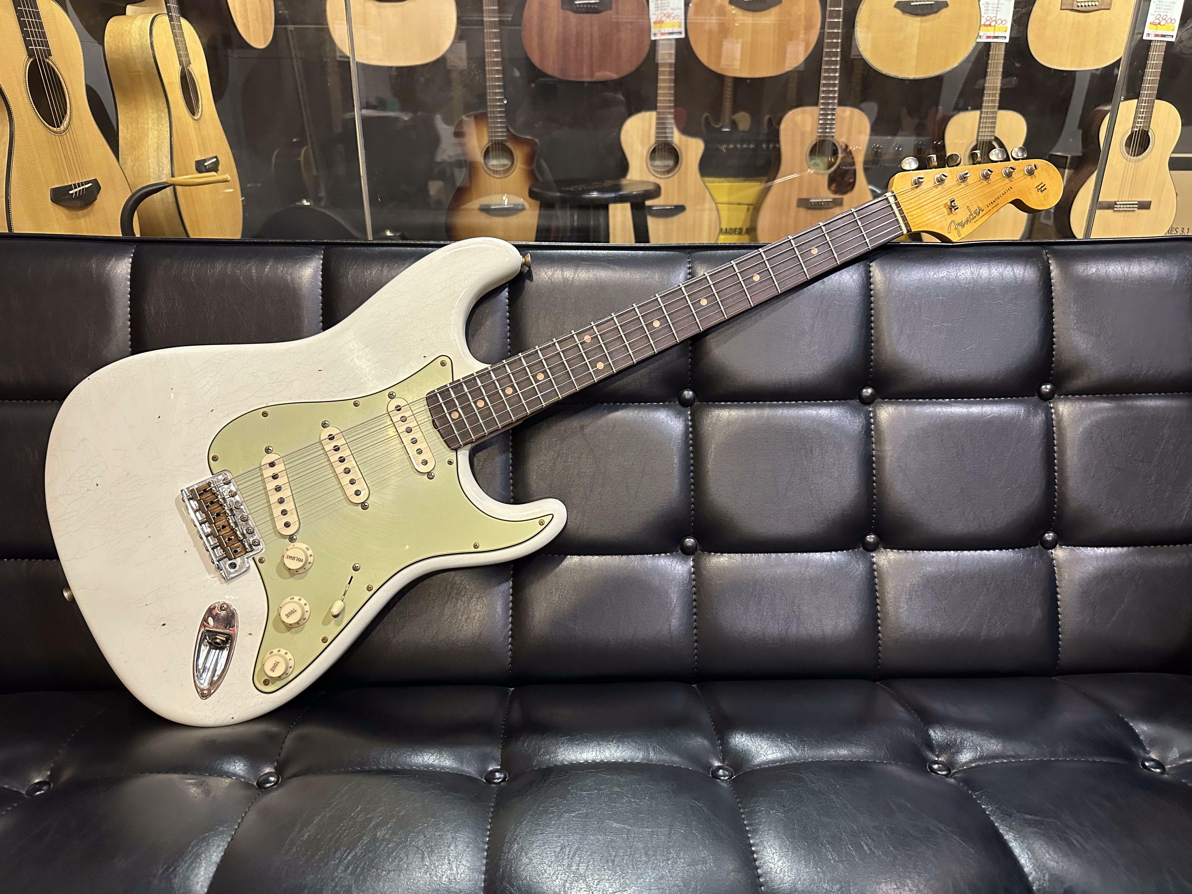 Fender Custom Shop LTD '60s Strat JRN - Aged Olympic Wh