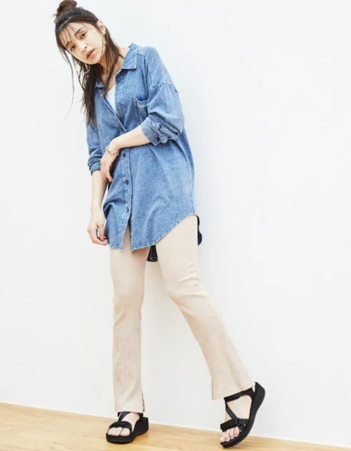 KANGOL EXTRA COMFORT Spread Collar Oversized Denim Shir