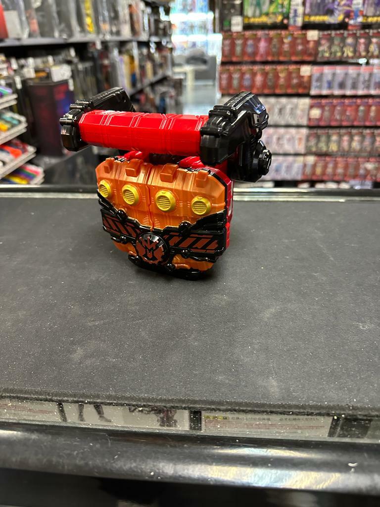 幪面超人-DX BUILD Cross Z Magma Knuckle 火拳