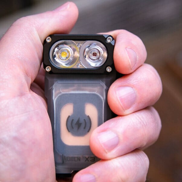 Wuben X-3 X3 Wireless Charge OLED Angle Red White GITD