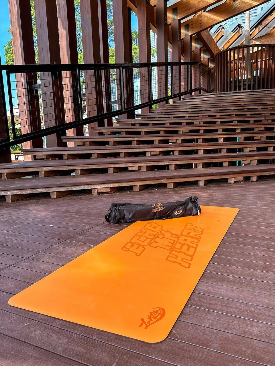 ECHO MY HEART YOGA MAT