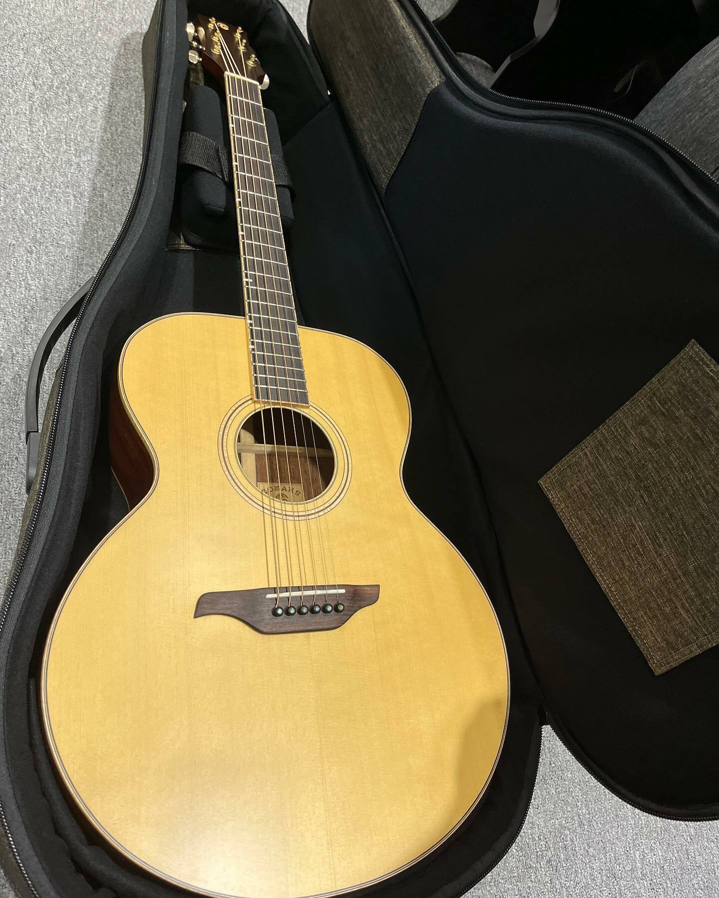 GOMANS J-S12 JUMBO箱體 全單板手工木吉他