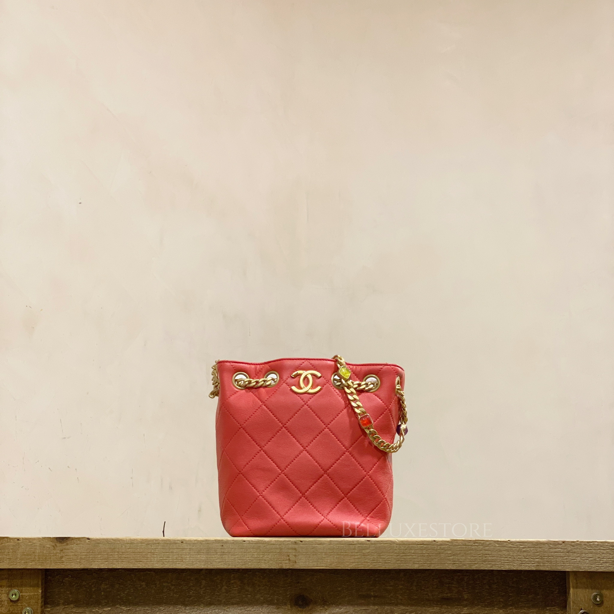 [Unused] Chanel bucket calfskin red/ gold