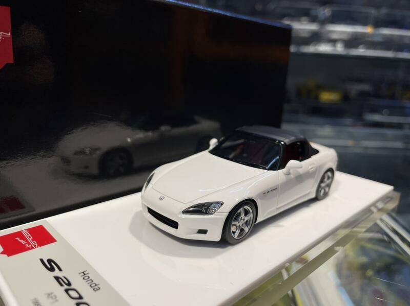 MakeUp EM667B Honda S2000 AP1 1999 白色 1/43 (樹酯車)