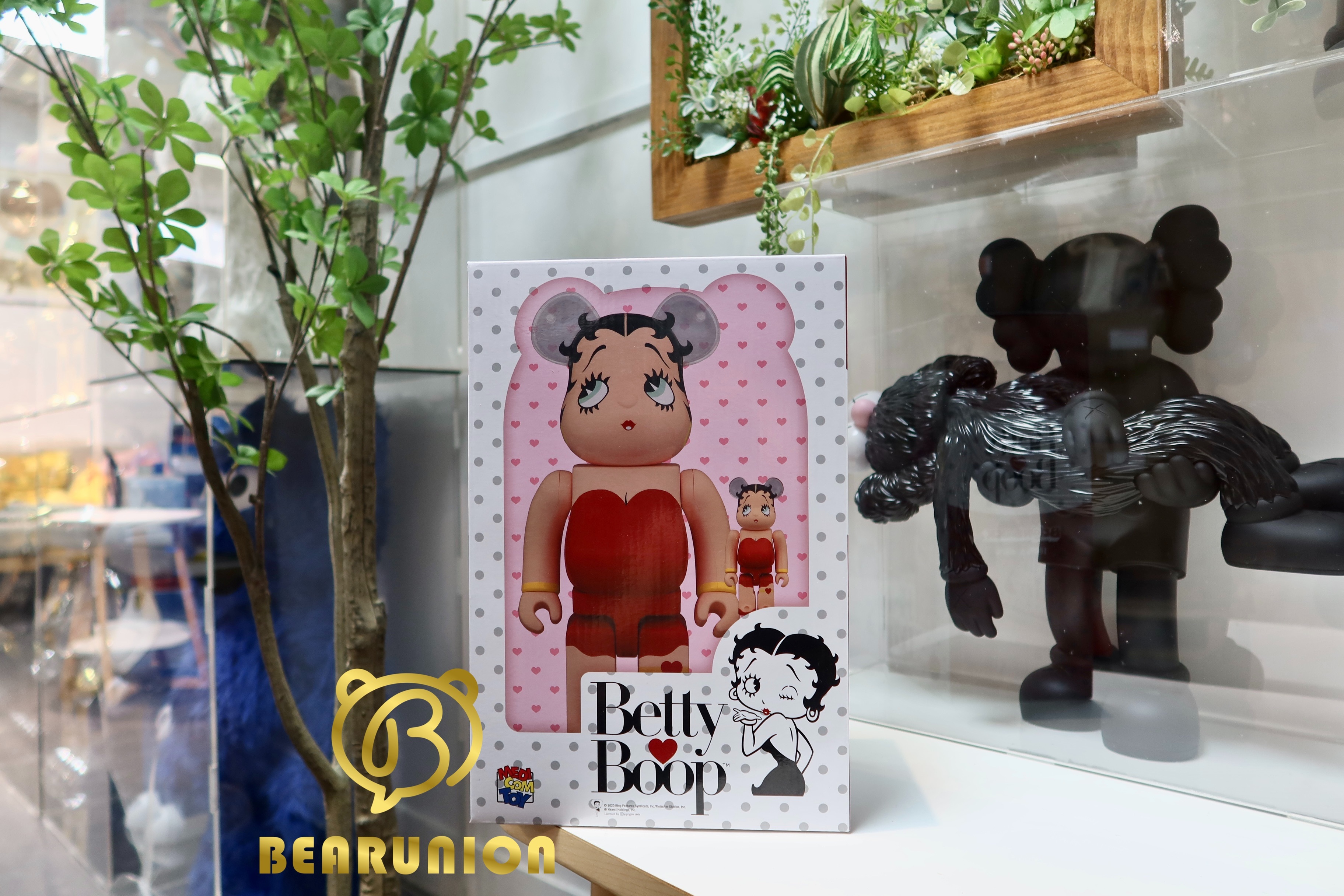 Bearbrick 400% 100% Betty loop