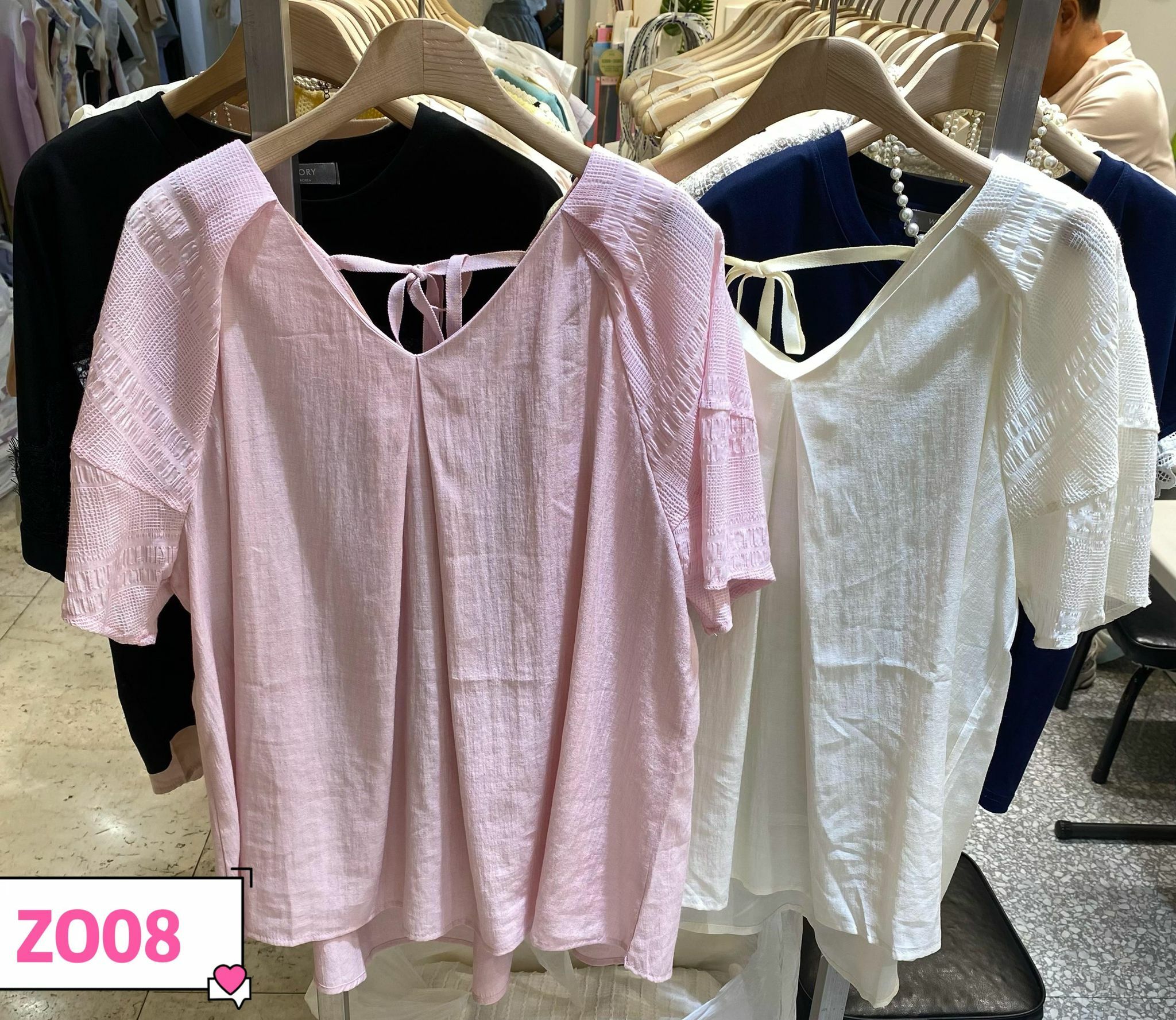 PLHJULZO08 薄款大V領TOP $269 #F #白色/粉色 🚚運費到付/門市自取/無折/