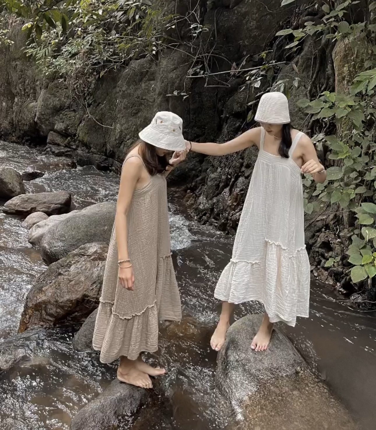 TH MEI PICK THAI RUFFLE OPS