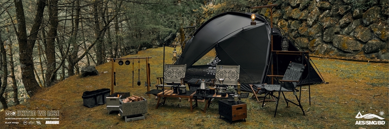 BLACKDESIGN x AES x SMG