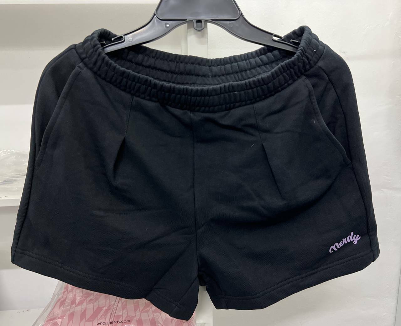 [K] NERDY W'S CURSIVE LOGO SHORTS (NERDY ORIGIN FIT),BLACK ...