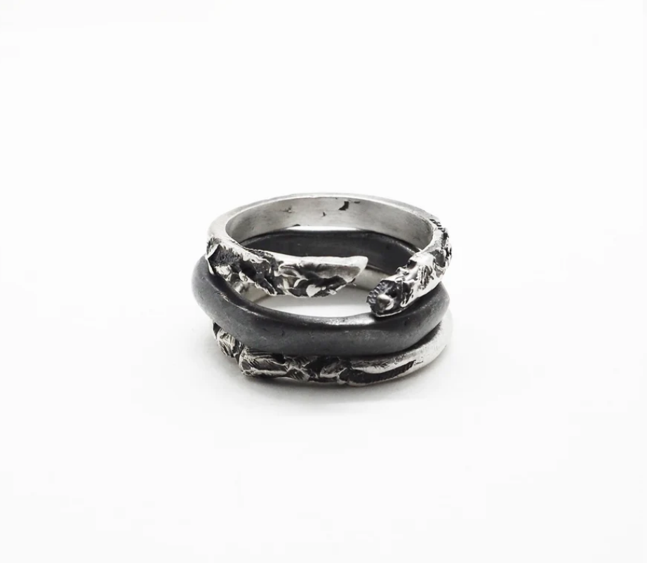 BROKEN STACK RING BROKEN STACK RING