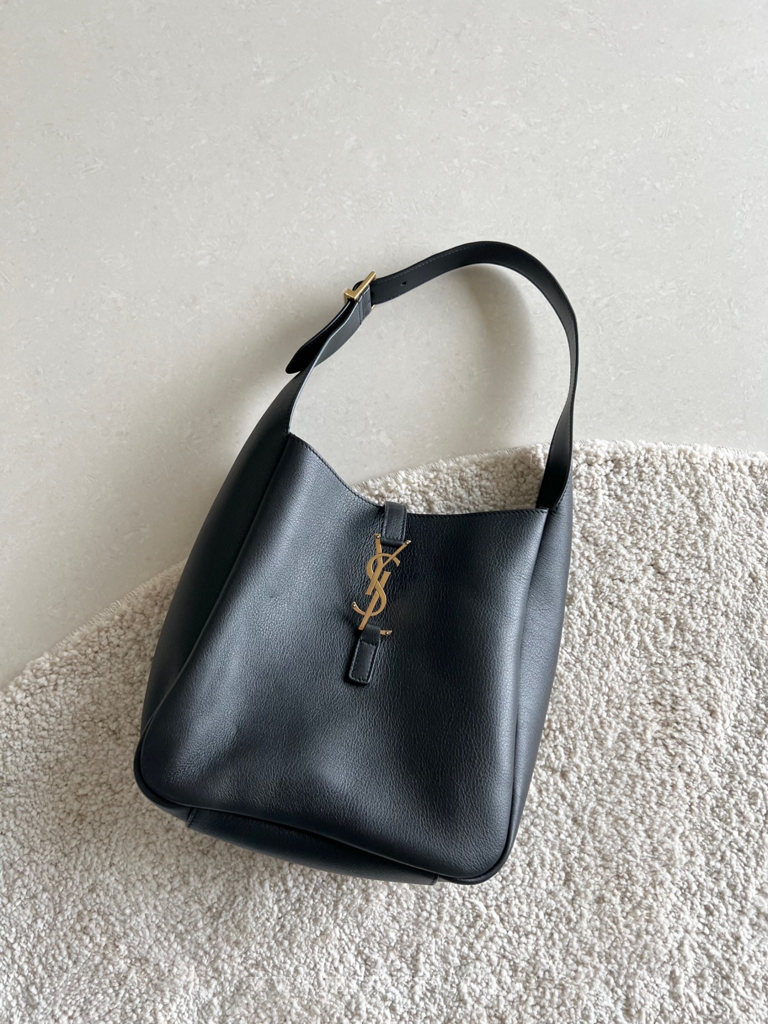 YSL 5A7 HOBO