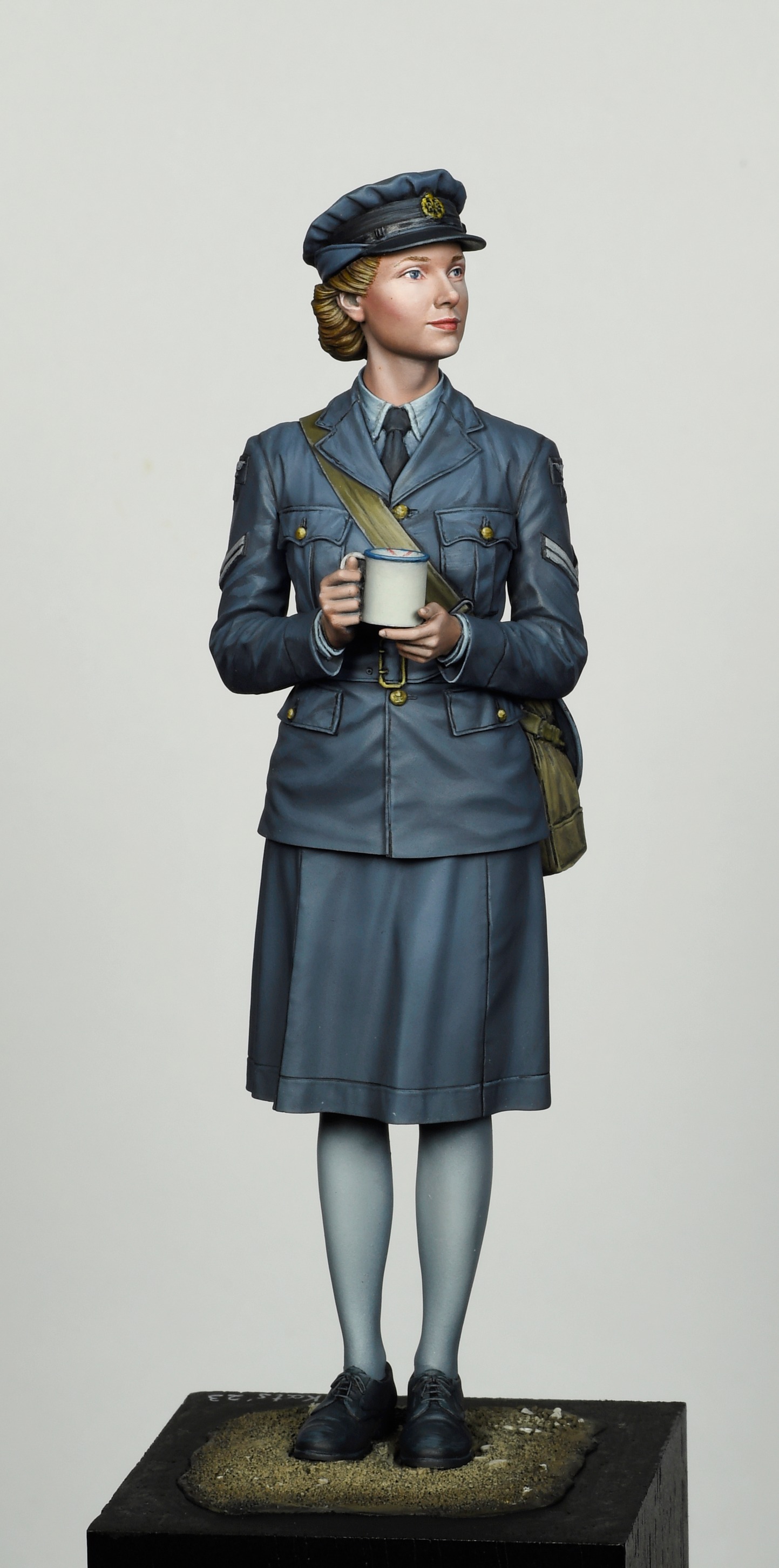 LIFE -WAAF Assistant Section Leader 1940-1941