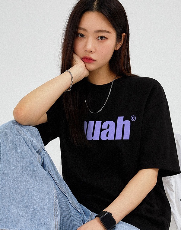 MUAH MUAH Balance MUAHLOGO T-Shirt