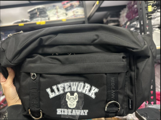 [S] LIFEWORK ARCH LOGO BIG HIP HACK,BLACK, LW235BG20240F (SLW277)