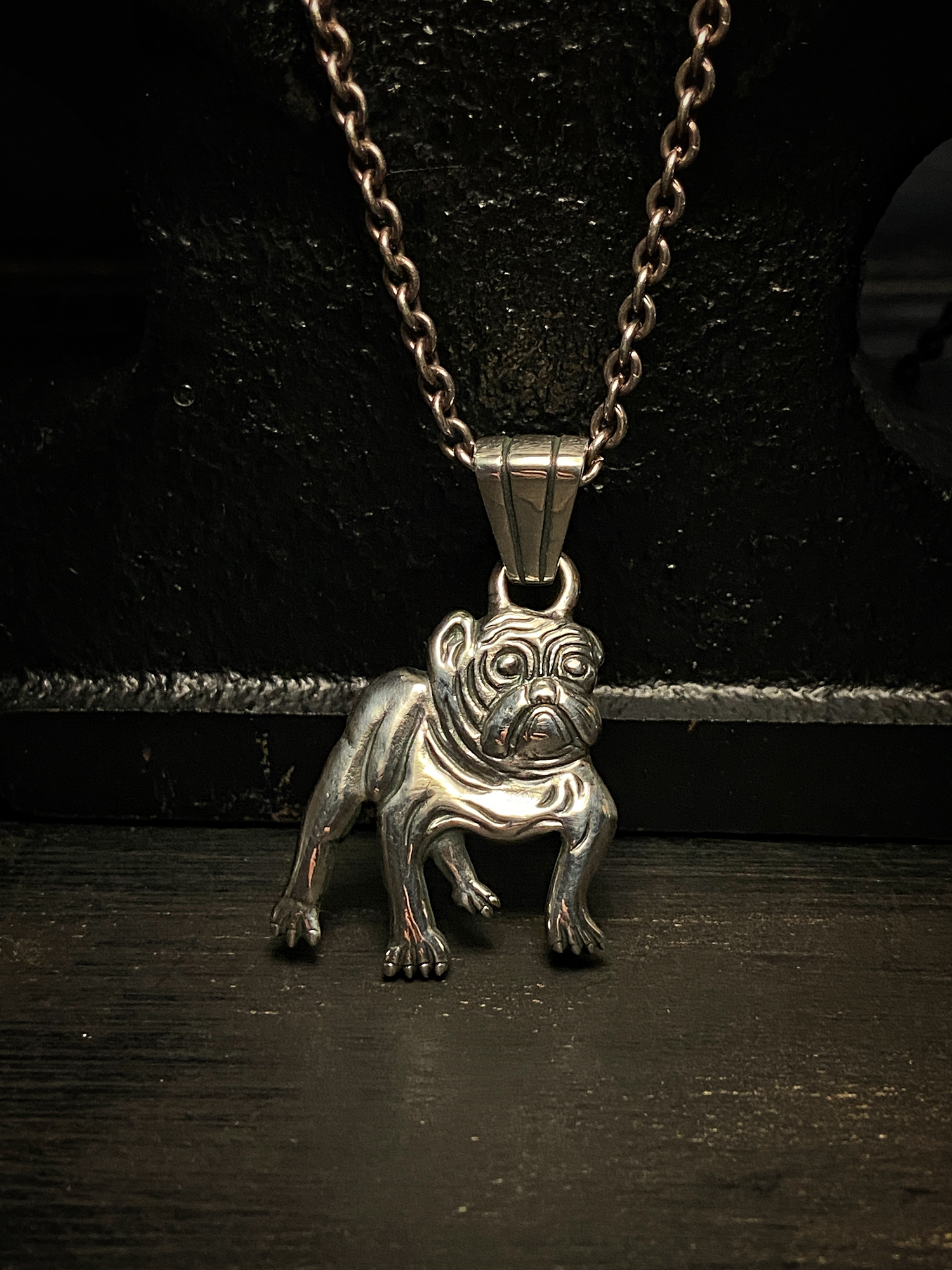 TRADITIONAL BULLDOG PENDANT