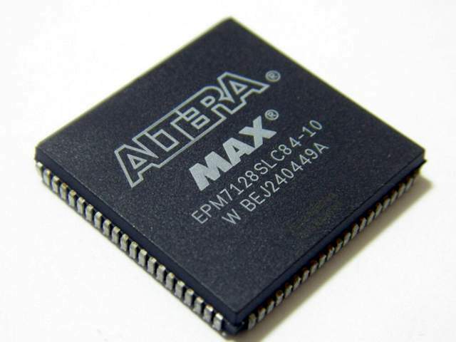 EPM7128SLC84-10 PLCC-84 ALTERA