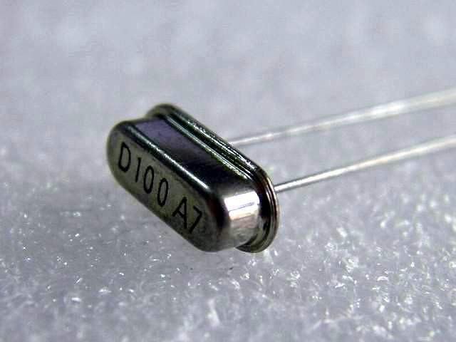 10MHZ HC-49US (Crystal)